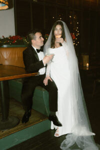 Modern and Timeless New York City Winter Wedding - Randi Roberts ...