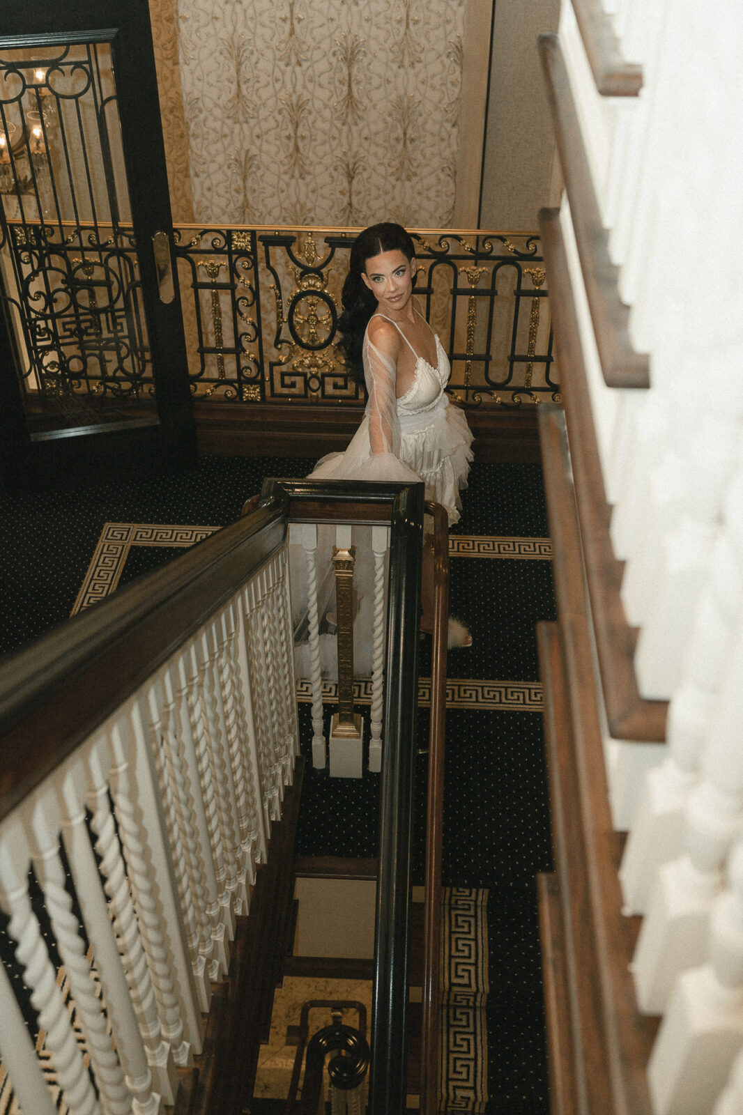 A Luxury Wedding with an Edge At The Shadowbrook - Randi Roberts ...