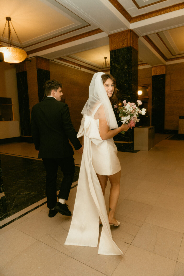 A Simple And Stylish Elopement At Manhattan City Hall - Randi Roberts Photography